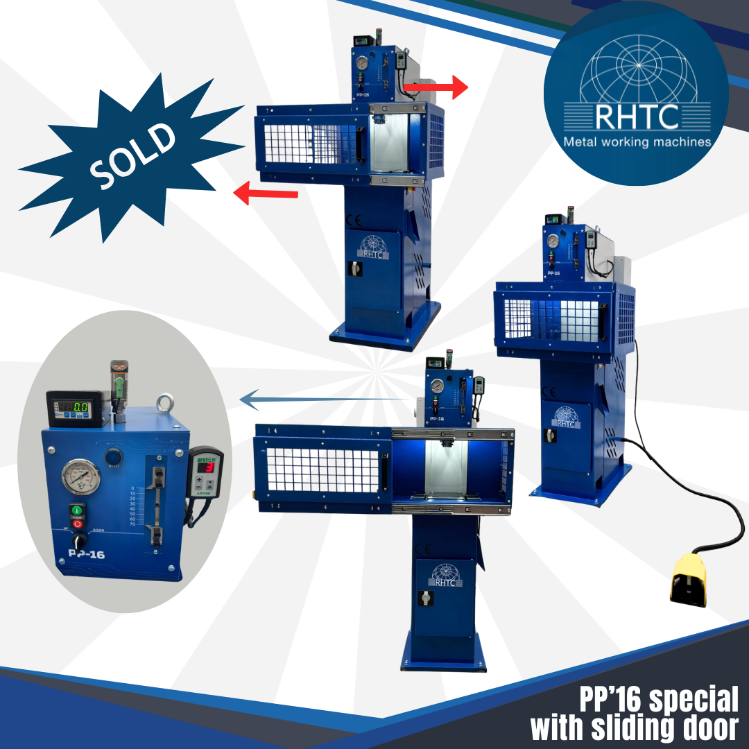 Custom-built Profi Punch '16 with sliding door | RHTC